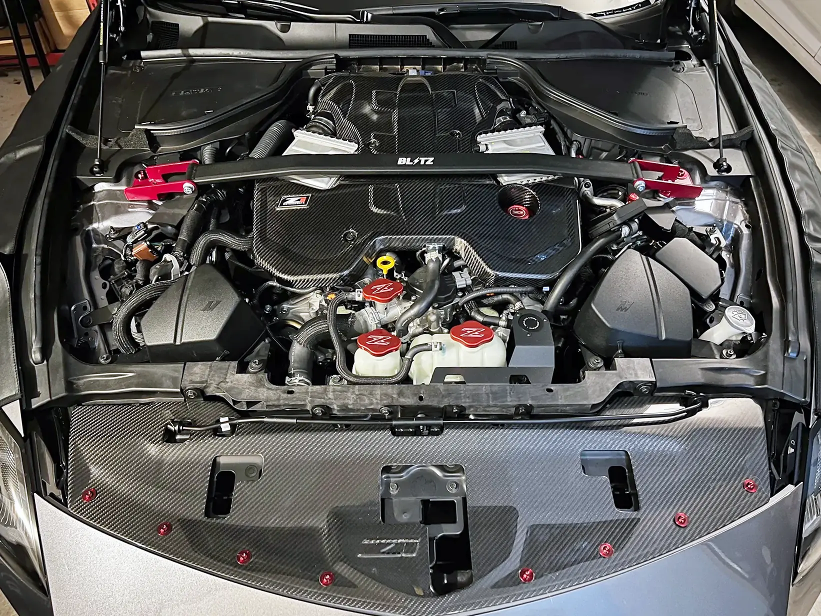 Pop-up hood (popper delete kit) installed with pics | 2023+ Nissan Z ...